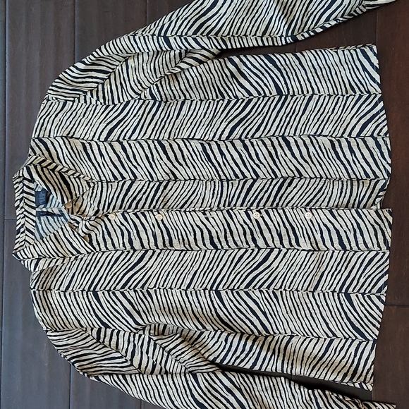 via seta | Tops | Via Seta Vintage Silk Blouse 2 | Poshmark